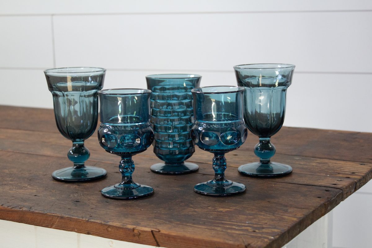 Dusty Blue Goblets - Sugar Creek Event Rentals