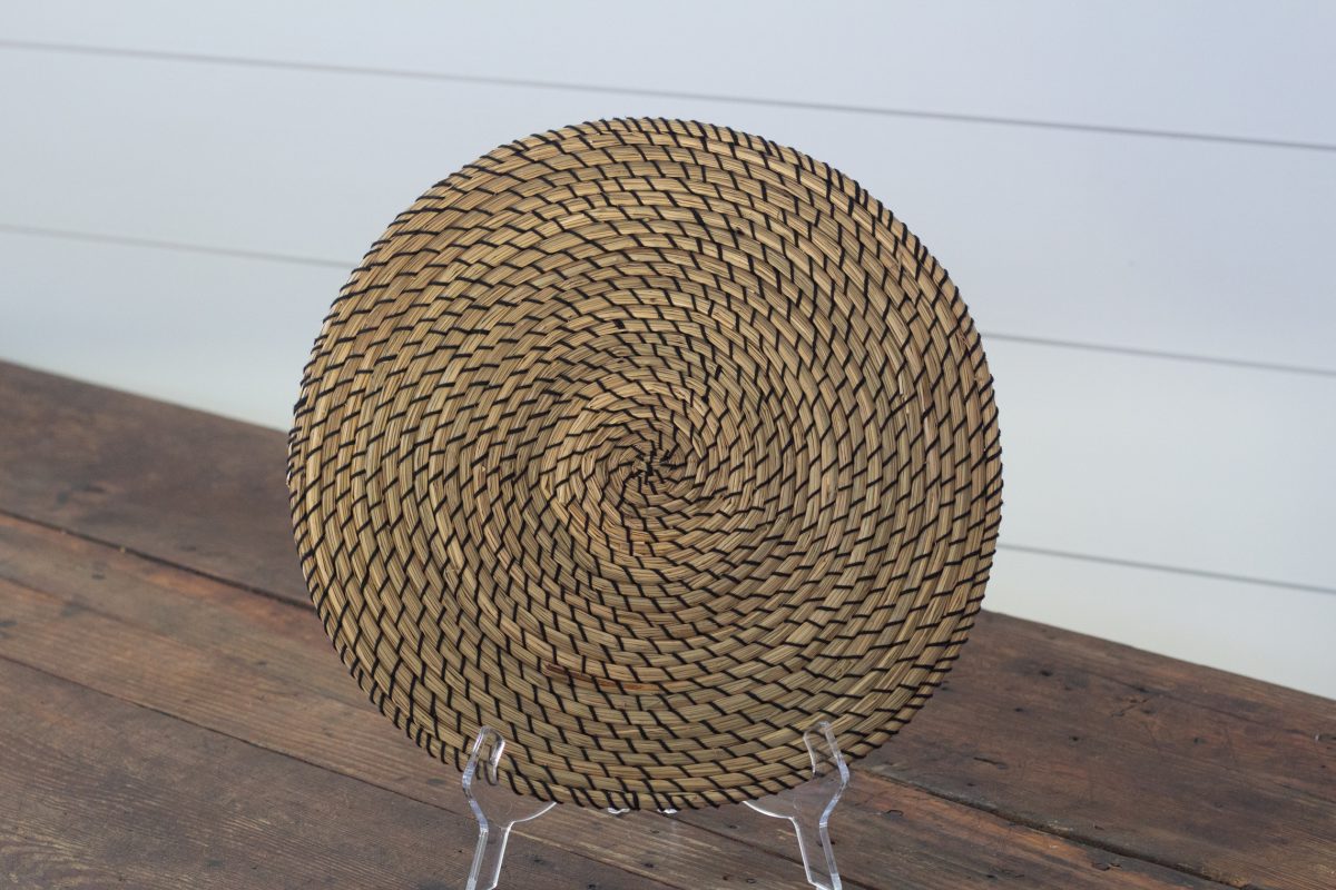 Natural Seagrass Charger - Sugar Creek Event Rentals